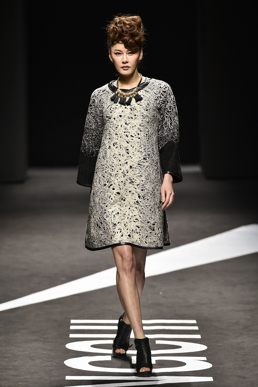 [5Day] 2015 F/W 서울패션위크, 다채로운 컬렉션 선보여 - 패션서울